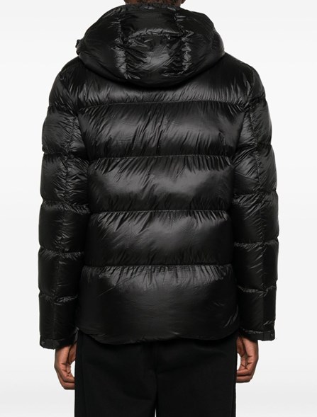 OUTHERE PIUMINO 'STRIFE BLACK' | Dante5.com 507A032STRIFE1749BLACK